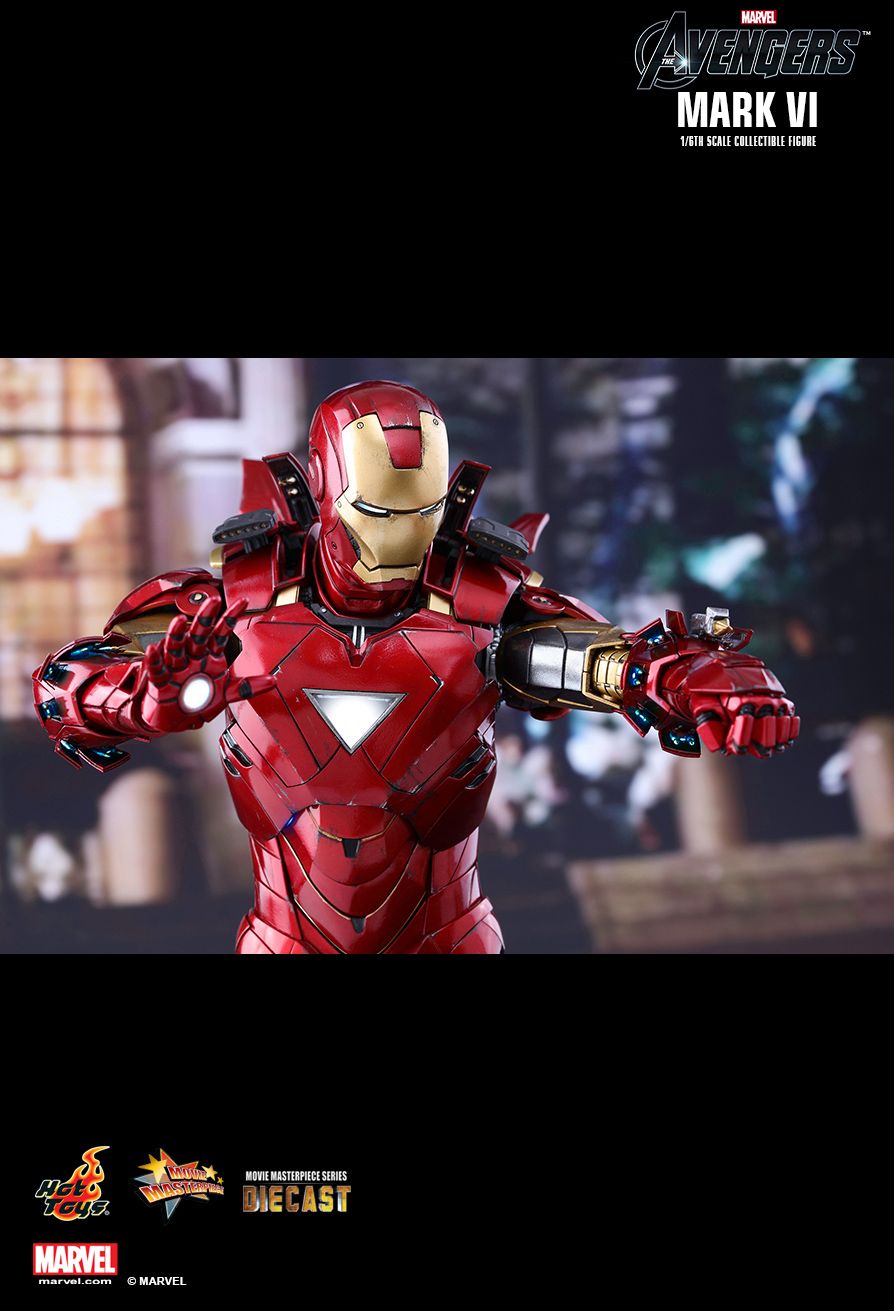 Anyone Else Notice the Rockets on the Right Shoulder??? : r/ironman